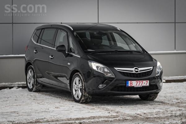 Melns Opel Zafira 2013 Rīga, ar dzinēja tilpumu 2.00 L un nobraukumu 0 tūkst. km par 7450 €, foto 3 vietnē AUTOMOTO.COM.LV