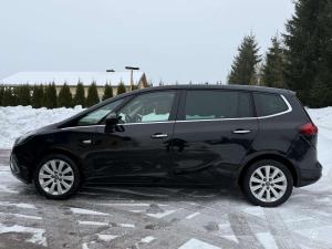 Melns Opel Zafira 2013 Utena, ar dzinēja tilpumu 2.00 L un nobraukumu 280 tūkst. km par 4950 €, foto 9 vietnē AUTOMOTO.COM.LV