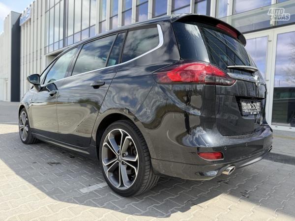 Melns Opel Zafira 2013 Viļņa, ar dzinēja tilpumu 2.00 L un nobraukumu 150 tūkst. km par 6700 €, foto 10 vietnē AUTOMOTO.COM.LV