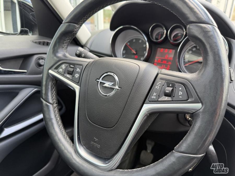Melns Opel Zafira 2013 Viļņa, ar dzinēja tilpumu 2.00 L un nobraukumu 150 tūkst. km par 6700 €, foto 16 vietnē AUTOMOTO.COM.LV