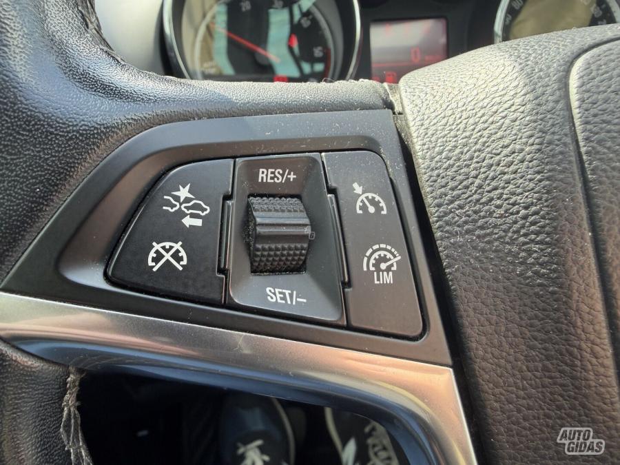 Melns Opel Zafira 2013 Viļņa, ar dzinēja tilpumu 2.00 L un nobraukumu 150 tūkst. km par 6700 €, foto 21 vietnē AUTOMOTO.COM.LV
