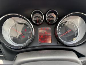 Melns Opel Zafira 2013 Viļņa, ar dzinēja tilpumu 2.00 L un nobraukumu 150 tūkst. km par 6700 €, foto 26 vietnē AUTOMOTO.COM.LV