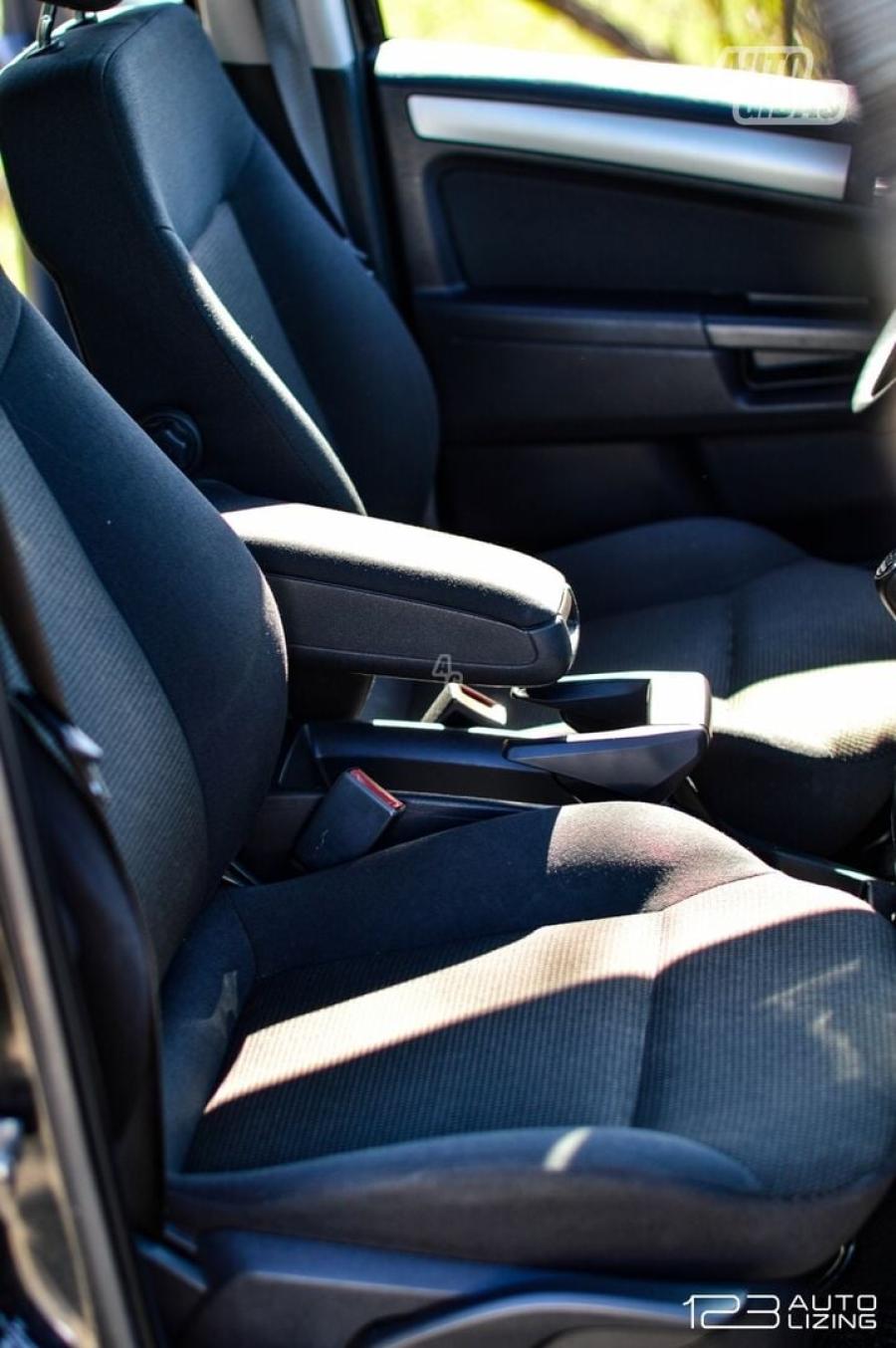 Melns Opel Zafira 2013 Kretinga, ar dzinēja tilpumu 1.70 L un nobraukumu 252 tūkst. km par 4450 €, foto 12 vietnē AUTOMOTO.COM.LV