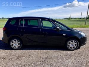 Melns Opel Zafira 2013 Talsi, ar dzinēja tilpumu 2.00 L un nobraukumu 218 tūkst. km par 6500 €, foto 3 vietnē AUTOMOTO.COM.LV