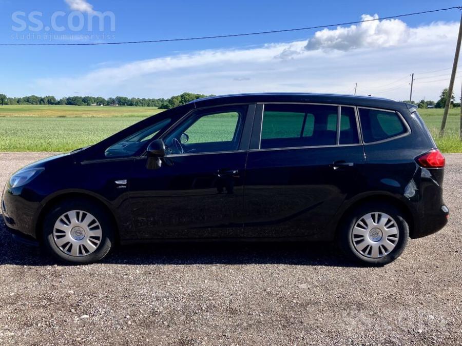 Melns Opel Zafira 2013 Talsi, ar dzinēja tilpumu 2.00 L un nobraukumu 218 tūkst. km par 6500 €, foto 7 vietnē AUTOMOTO.COM.LV