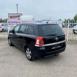Melns Opel Zafira 2013 Marijampole, ar dzinēja tilpumu 1.69 L un nobraukumu 224 tūkst. km par 4550 €, foto 6 vietnē AUTOMOTO.COM.LV