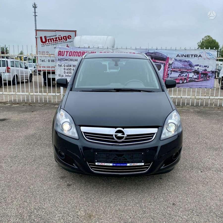 Black Opel Zafira 2013 in Marijampole, with an engine capacity of 1.69 L and mileage of 224 thousand km for 4550 €, photo 4 on AUTOMOTO.COM.LV