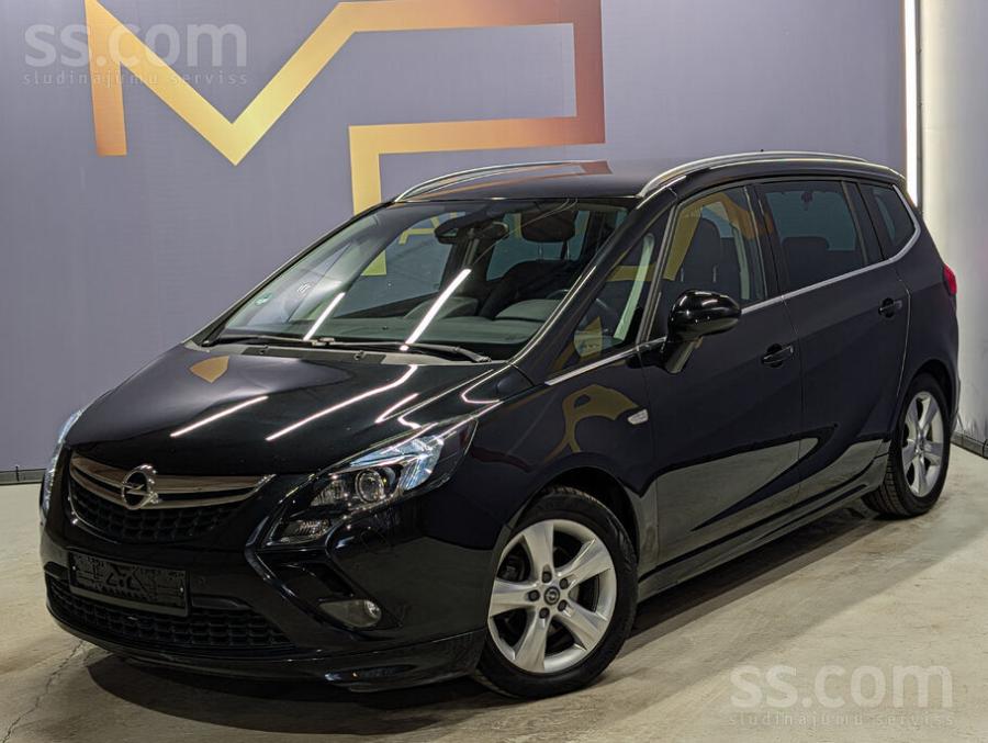 Black Opel Zafira 2013 in Jurmala, with an engine capacity of 1.60 L and mileage of 232 thousand km for 6950 €, photo 4 on AUTOMOTO.COM.LV