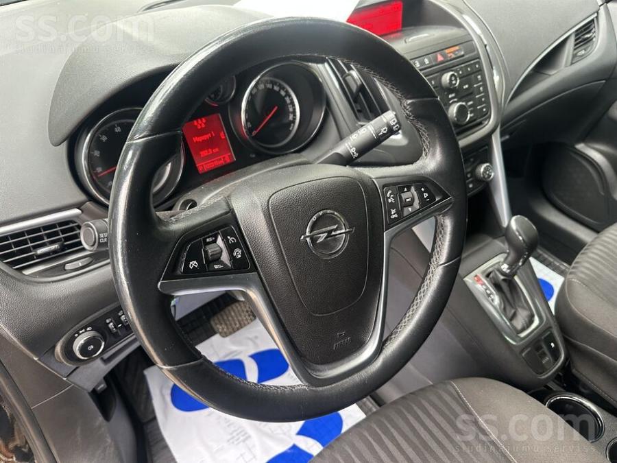 Black Opel Zafira 2013 in Cesis, with an engine capacity of 1.40 L and mileage of 0 thousand km for 7400 €, photo 14 on AUTOMOTO.COM.LV