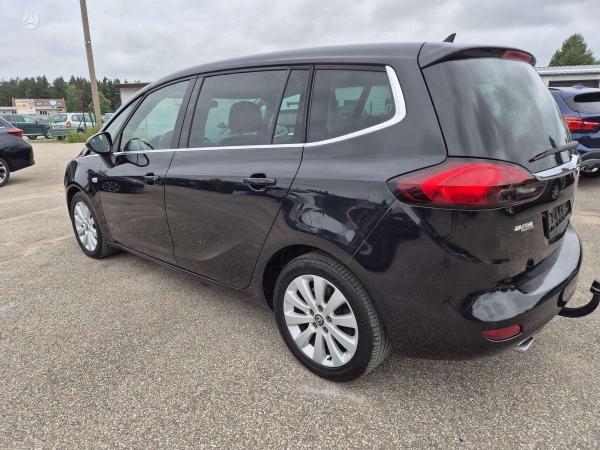 Melns Opel Zafira 2013 Utena, ar dzinēja tilpumu 2.00 L un nobraukumu 228 tūkst. km par 5750 €, foto 4 vietnē AUTOMOTO.COM.LV