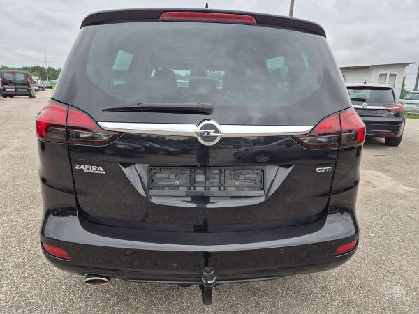 Melns Opel Zafira 2013 Utena, ar dzinēja tilpumu 2.00 L un nobraukumu 228 tūkst. km par 5750 €, foto 7 vietnē AUTOMOTO.COM.LV