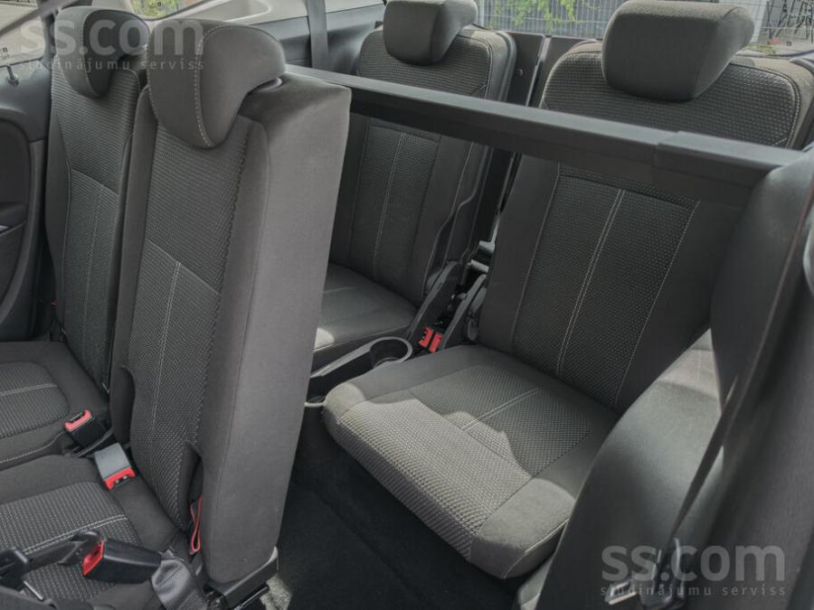 Melns Opel Zafira 2013 Liepāja, ar dzinēja tilpumu 1.60 L un nobraukumu 246 tūkst. km par 5490 €, foto 15 vietnē AUTOMOTO.COM.LV