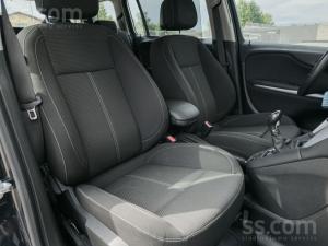 Melns Opel Zafira 2013 Liepāja, ar dzinēja tilpumu 1.60 L un nobraukumu 246 tūkst. km par 5490 €, foto 18 vietnē AUTOMOTO.COM.LV