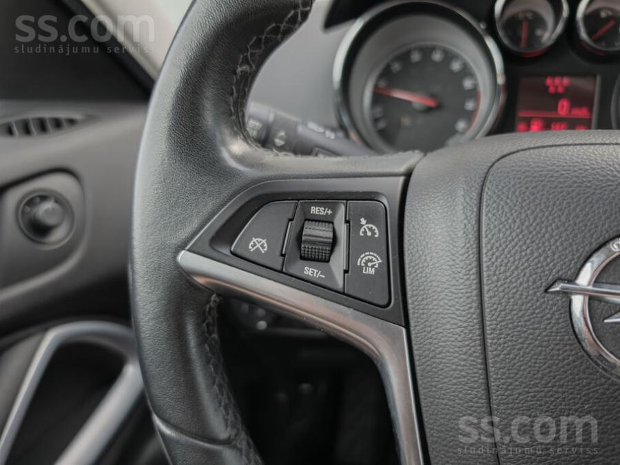 Melns Opel Zafira 2013 Liepāja, ar dzinēja tilpumu 1.60 L un nobraukumu 246 tūkst. km par 5490 €, foto 22 vietnē AUTOMOTO.COM.LV