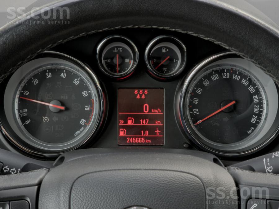 Melns Opel Zafira 2013 Liepāja, ar dzinēja tilpumu 1.60 L un nobraukumu 246 tūkst. km par 5490 €, foto 24 vietnē AUTOMOTO.COM.LV