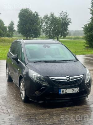 Melns Opel Zafira 2013 Liepāja, ar dzinēja tilpumu 1.60 L un nobraukumu 277 tūkst. km par 5100 €, foto  vietnē AUTOMOTO.COM.LV