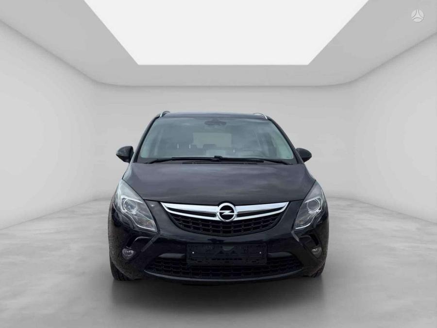 Melns Opel Zafira 2013 Kauņa, ar dzinēja tilpumu 1.40 L un nobraukumu 298 tūkst. km par 5490 €, foto 3 vietnē AUTOMOTO.COM.LV