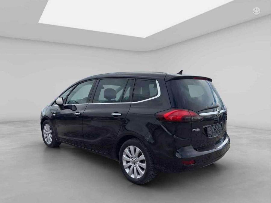 Melns Opel Zafira 2013 Kauņa, ar dzinēja tilpumu 1.40 L un nobraukumu 298 tūkst. km par 5490 €, foto 5 vietnē AUTOMOTO.COM.LV