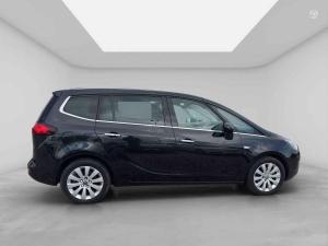 Melns Opel Zafira 2013 Kauņa, ar dzinēja tilpumu 1.40 L un nobraukumu 298 tūkst. km par 5490 €, foto 8 vietnē AUTOMOTO.COM.LV
