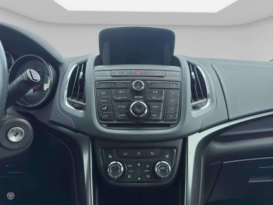 Melns Opel Zafira 2013 Kauņa, ar dzinēja tilpumu 1.40 L un nobraukumu 298 tūkst. km par 5490 €, foto 15 vietnē AUTOMOTO.COM.LV