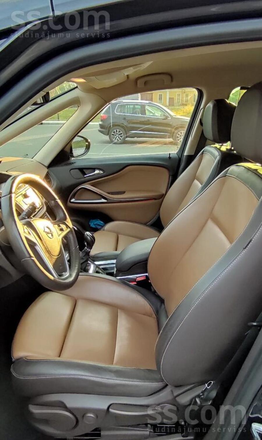 Melns Opel Zafira 2013 Rēzekne, ar dzinēja tilpumu 2.00 L un nobraukumu 334 tūkst. km par 9000 €, foto 6 vietnē AUTOMOTO.COM.LV