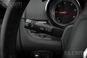 Black Opel Zafira 2013 in Riga, with an engine capacity of 2.00 L and mileage of 236 thousand km for 5950 €, photo 17 on AUTOMOTO.COM.LV
