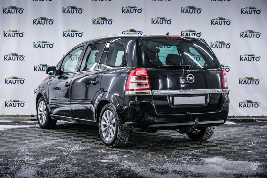Melns Opel Zafira 2014 Kauņa, ar dzinēja tilpumu 1.70 L un nobraukumu 240 tūkst. km par 4790 €, foto 4 vietnē AUTOMOTO.COM.LV