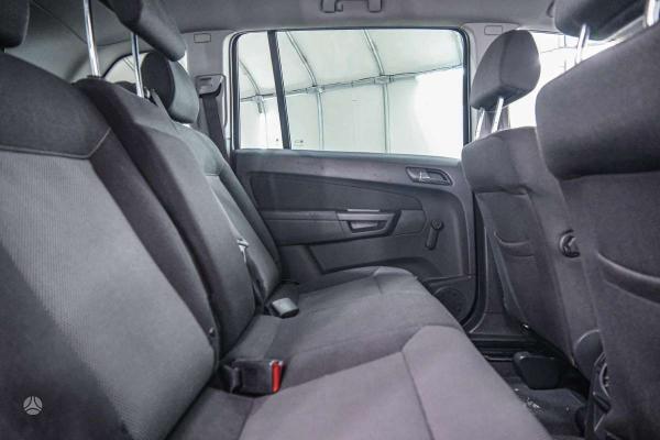 Melns Opel Zafira 2014 Kauņa, ar dzinēja tilpumu 1.70 L un nobraukumu 240 tūkst. km par 4790 €, foto 10 vietnē AUTOMOTO.COM.LV