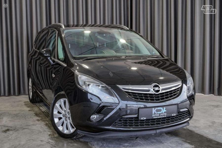 Melns Opel Zafira 2014 Marijampole, ar dzinēja tilpumu 2.00 L un nobraukumu 250 tūkst. km par 5450 €, foto 2 vietnē AUTOMOTO.COM.LV