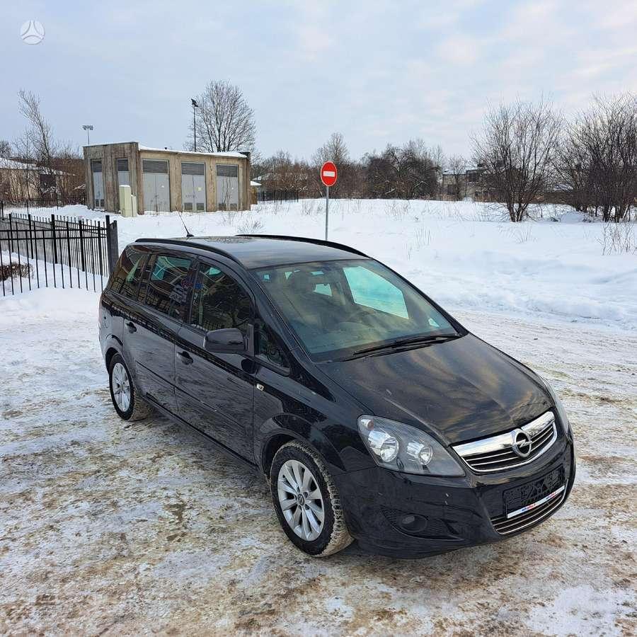 Melns Opel Zafira 2014 Viļņa, ar dzinēja tilpumu 1.80 L un nobraukumu 160 tūkst. km par 4150 €, foto 12 vietnē AUTOMOTO.COM.LV