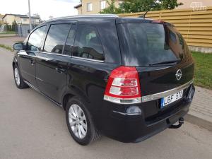 Melns Opel Zafira 2014 Kauņa, ar dzinēja tilpumu 1.70 L un nobraukumu 207 tūkst. km par 4900 €, foto 5 vietnē AUTOMOTO.COM.LV