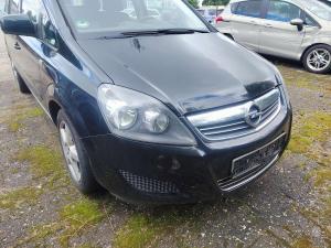 Melns Opel Zafira 2014 Vilkaviškis, ar dzinēja tilpumu 1.80 L un nobraukumu 165 tūkst. km par 2750 €, foto 4 vietnē AUTOMOTO.COM.LV