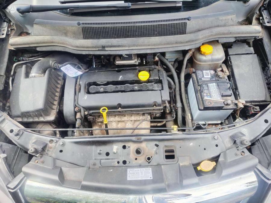 Melns Opel Zafira 2014 Vilkaviškis, ar dzinēja tilpumu 1.80 L un nobraukumu 165 tūkst. km par 2750 €, foto 16 vietnē AUTOMOTO.COM.LV