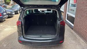 Black Opel Zafira 2014 in Vilnius, with an engine capacity of 1.60 L and mileage of 288 thousand km for 4300 €, photo 5 on AUTOMOTO.COM.LV
