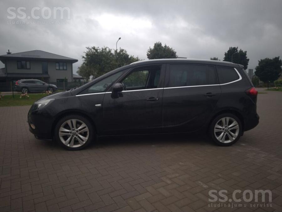 Melns Opel Zafira 2014 Rīga, ar dzinēja tilpumu 1.60 L un nobraukumu 364 tūkst. km par 4900 €, foto 5 vietnē AUTOMOTO.COM.LV