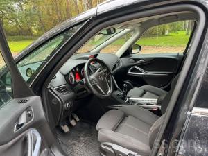 Black Opel Zafira 2014 in Riga, with an engine capacity of 1.60 L and mileage of 0 thousand km for 5199 €, photo 10 on AUTOMOTO.COM.LV