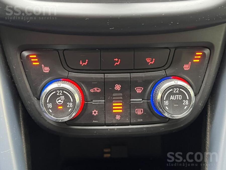 Black Opel Zafira 2014 in Riga, with an engine capacity of 1.60 L and mileage of 0 thousand km for 5199 €, photo 21 on AUTOMOTO.COM.LV
