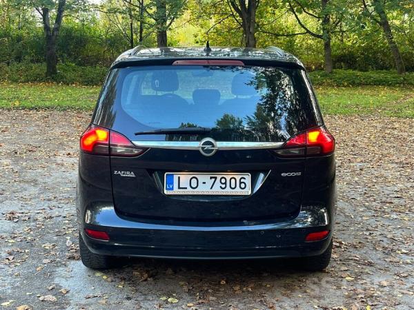 Black Opel Zafira 2014 in Riga, with an engine capacity of 1.60 L and mileage of 0 thousand km for 6599 €, photo 5 on AUTOMOTO.COM.LV