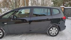 Black Opel Zafira 2015 in Pasvalys, with an engine capacity of 1.60 L and mileage of 230 thousand km for 5200 €, photo 5 on AUTOMOTO.COM.LV