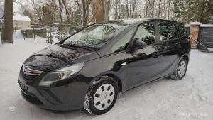 Black Opel Zafira 2015 in Pasvalys, with an engine capacity of 1.60 L and mileage of 230 thousand km for 5200 €, photo 9 on AUTOMOTO.COM.LV