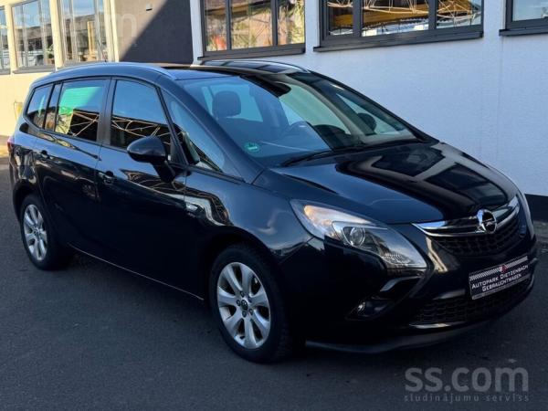 Melns Opel Zafira 2015 Ogre, ar dzinēja tilpumu 2.00 L un nobraukumu 217 tūkst. km par 6699 €, foto 3 vietnē AUTOMOTO.COM.LV