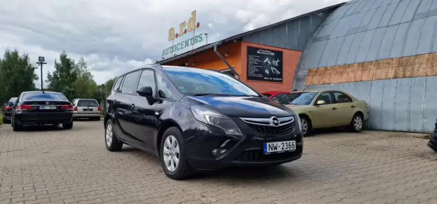 Melns Opel Zafira 2015 Valmiera, ar dzinēja tilpumu 1.60 L un nobraukumu 191 tūkst. km par 6300 €, foto 1 vietnē AUTOMOTO.COM.LV