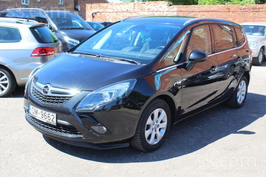 Melns Opel Zafira 2015 Liepāja, ar dzinēja tilpumu 1.60 L un nobraukumu 132 tūkst. km par 7500 €, foto 3 vietnē AUTOMOTO.COM.LV