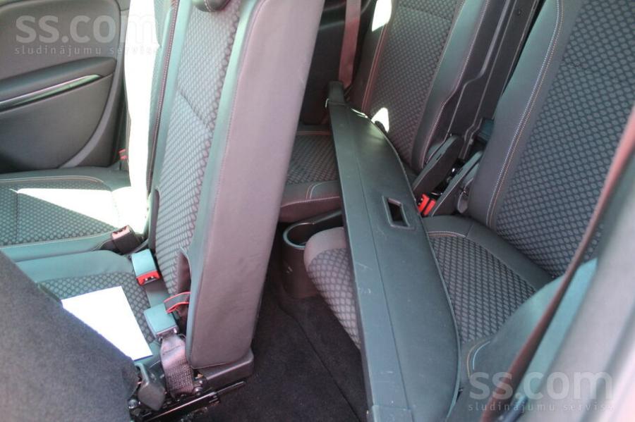 Melns Opel Zafira 2015 Liepāja, ar dzinēja tilpumu 1.60 L un nobraukumu 132 tūkst. km par 7500 €, foto 9 vietnē AUTOMOTO.COM.LV