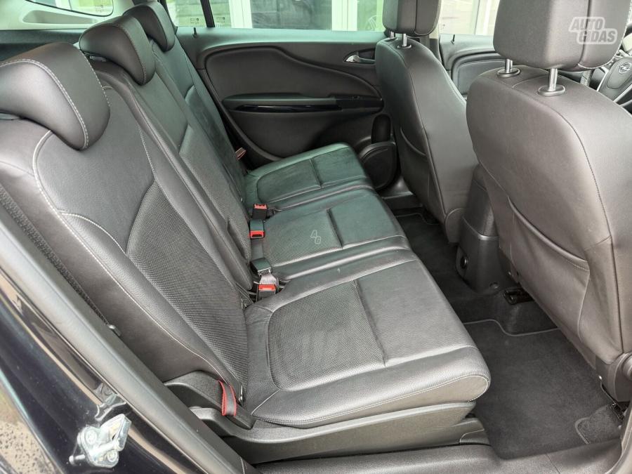 Melns Opel Zafira 2015 Viļņa, ar dzinēja tilpumu 2.00 L un nobraukumu 160 tūkst. km par 6800 €, foto 22 vietnē AUTOMOTO.COM.LV