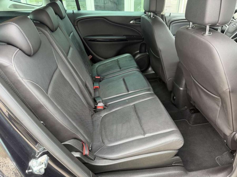 Melns Opel Zafira 2015 Viļņa, ar dzinēja tilpumu 1.91 L un nobraukumu 160 tūkst. km par 6700 €, foto 22 vietnē AUTOMOTO.COM.LV