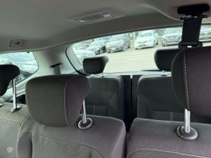 Black Opel Zafira 2015 in Kaunas, with an engine capacity of 1.96 L and mileage of 226 thousand km for 6999 €, photo 12 on AUTOMOTO.COM.LV