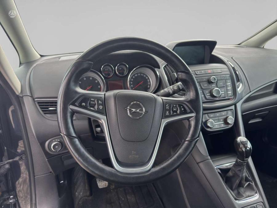 Melns Opel Zafira 2015 Kauņa, ar dzinēja tilpumu 1.60 L un nobraukumu 288 tūkst. km par 6890 €, foto 11 vietnē AUTOMOTO.COM.LV