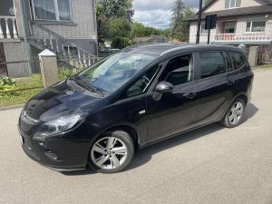 Black Opel Zafira 2015 in Alytus, with an engine capacity of 1.60 L and mileage of 221 thousand km for 4450 €, photo 10 on AUTOMOTO.COM.LV