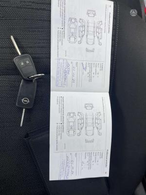 Black Opel Zafira 2015 in Alytus, with an engine capacity of 1.60 L and mileage of 221 thousand km for 4450 €, photo 21 on AUTOMOTO.COM.LV